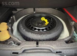 Pelēks Volvo V50 2010 Jelgava, ar dzinēja tilpumu 1.60 L un nobraukumu 0 tūkst. km par 4199 €, foto 21 vietnē AUTOMOTO.COM.LV