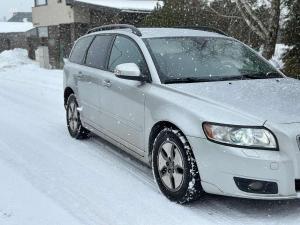 Grey Volvo V50 2011 in Kaunas, with an engine capacity of 1.56 L and mileage of 230 thousand km for 2950 €, photo 5 on AUTOMOTO.COM.LV