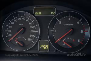 Серый Вольво В50 2011 в Таллин, объемом двигателя 1.60 л и пробегом 184 тыс. км за 4999 €, фото 2 на AUTOMOTO.COM.LV