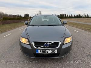 Pelēks Volvo V50 2011 Tallina, ar dzinēja tilpumu 1.60 L un nobraukumu 208 tūkst. km par 4990 €, foto 9 vietnē AUTOMOTO.COM.LV
