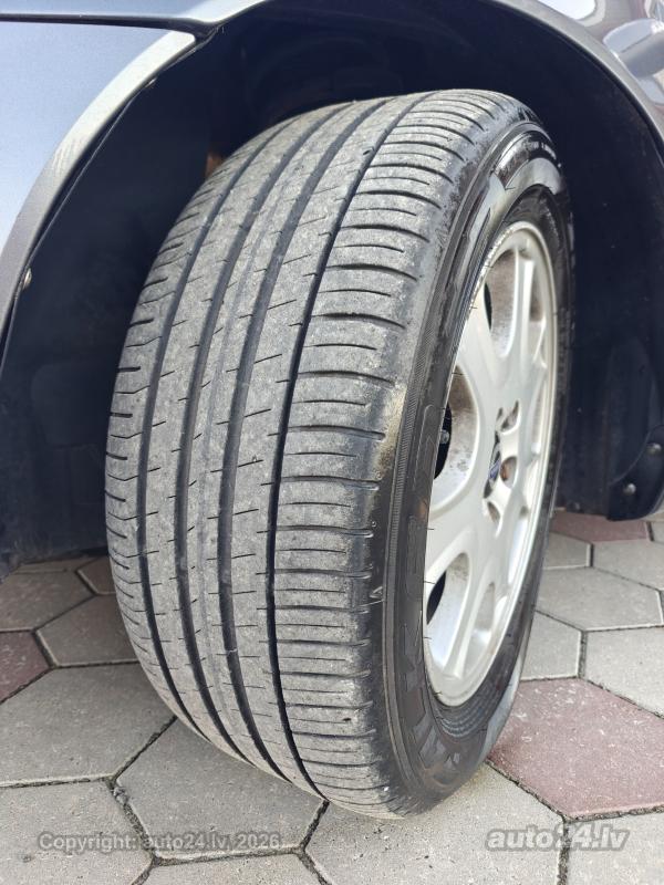 Pelēks Volvo V50 2011 Paide, ar dzinēja tilpumu 1.60 L un nobraukumu 209 tūkst. km par 4990 €, foto 10 vietnē AUTOMOTO.COM.LV