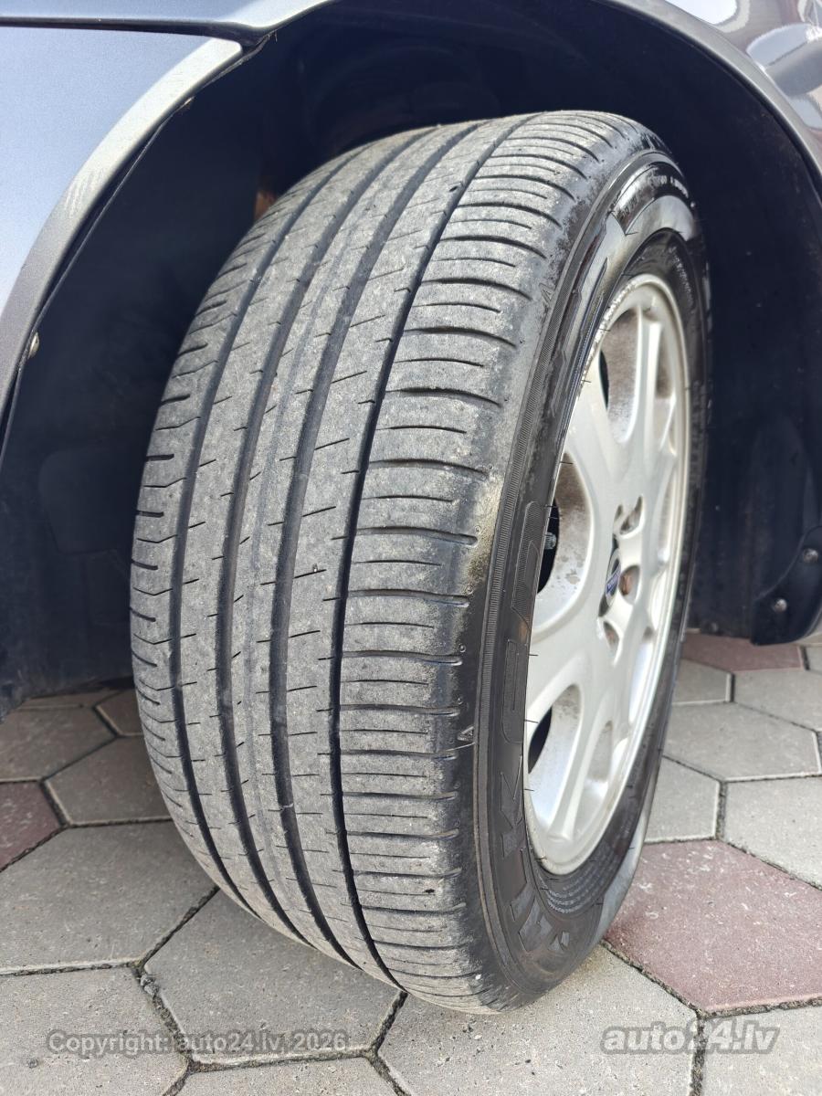 Pelēks Volvo V50 2011 Paide, ar dzinēja tilpumu 1.60 L un nobraukumu 209 tūkst. km par 4990 €, foto 11 vietnē AUTOMOTO.COM.LV