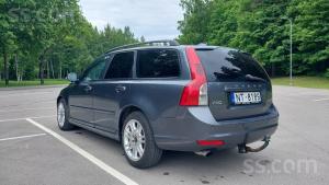 Серый Вольво В50 2011 в Алуксне, объемом двигателя 2.00 л и пробегом 0 тыс. км за 2990 €, фото 6 на AUTOMOTO.COM.LV