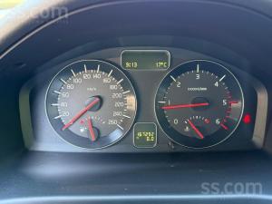Серый Вольво В50 2011 в Лудза, объемом двигателя 1.60 л и пробегом 167 тыс. км за 3850 €, фото 13 на AUTOMOTO.COM.LV