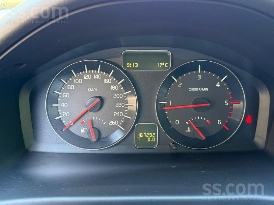 Серый Вольво В50 2011 в Лудза, объемом двигателя 1.60 л и пробегом 167 тыс. км за 3850 €, фото 13 на AUTOMOTO.COM.LV