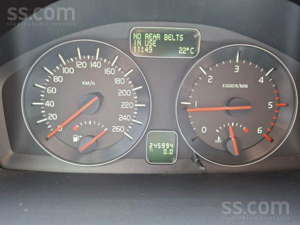 Pelēks Volvo V50 2011 Rīga, ar dzinēja tilpumu 1.60 L un nobraukumu 246 tūkst. km par 3500 €, foto 10 vietnē AUTOMOTO.COM.LV