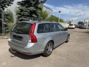 Pelēks Volvo V50 2011 Marijampole, ar dzinēja tilpumu 1.56 L un nobraukumu 187 tūkst. km par 2450 €, foto 5 vietnē AUTOMOTO.COM.LV