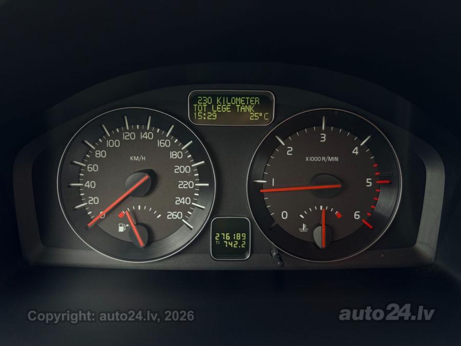 Pelēks Volvo V50 2011 Tartu, ar dzinēja tilpumu 1.60 L un nobraukumu 276 tūkst. km par 4490 €, foto 20 vietnē AUTOMOTO.COM.LV
