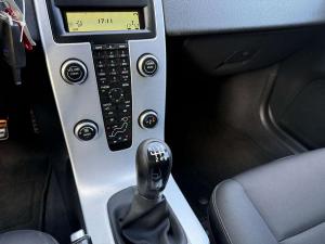 Grey Volvo V50 2011 in Kaunas, with an engine capacity of 1.56 L and mileage of 230 thousand km for 3900 €, photo 17 on AUTOMOTO.COM.LV
