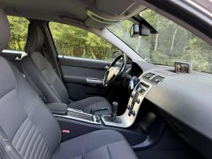 Grey Volvo V50 2011 in Kaunas, with an engine capacity of 1.56 L and mileage of 230 thousand km for 3900 €, photo 19 on AUTOMOTO.COM.LV
