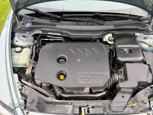 Grey Volvo V50 2011 in Tallinn, with an engine capacity of 1.60 L and mileage of 224 thousand km for 4500 €, photo 13 on AUTOMOTO.COM.LV