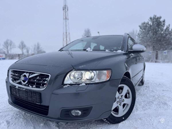 Grey Volvo V50 2012 in Alytus, with an engine capacity of 1.56 L and mileage of 252 thousand km for 4700 €, photo 6 on AUTOMOTO.COM.LV