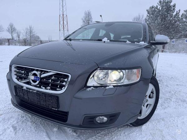 Grey Volvo V50 2012 in Alytus, with an engine capacity of 1.56 L and mileage of 252 thousand km for 4300 €, photo 4 on AUTOMOTO.COM.LV