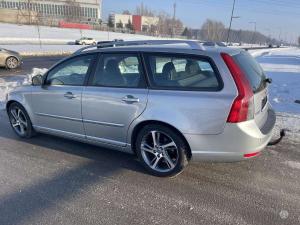 Pelēks Volvo V50 2012 Kauņa, ar dzinēja tilpumu 1.56 L un nobraukumu 266 tūkst. km par 4200 €, foto 15 vietnē AUTOMOTO.COM.LV