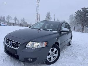 Pelēks Volvo V50 2012 Alīta, ar dzinēja tilpumu 1.56 L un nobraukumu 249 tūkst. km par 4150 €, foto 6 vietnē AUTOMOTO.COM.LV