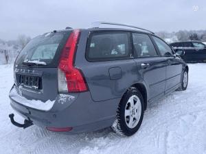 Pelēks Volvo V50 2012 Alīta, ar dzinēja tilpumu 1.56 L un nobraukumu 249 tūkst. km par 4150 €, foto 11 vietnē AUTOMOTO.COM.LV
