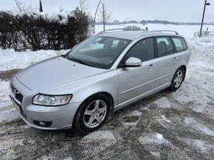 Grey Volvo V50 2012 in Telschi, with an engine capacity of 1.56 L and mileage of 305 thousand km for 2950 €, photo  on AUTOMOTO.COM.LV