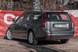 Grey Volvo V50 2012 in Riga, with an engine capacity of 1.60 L and mileage of 411 thousand km for 3900 €, photo 4 on AUTOMOTO.COM.LV