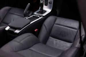 Pelēks Volvo V50 2012 Rīga, ar dzinēja tilpumu 1.60 L un nobraukumu 260 tūkst. km par 4995 €, foto 23 vietnē AUTOMOTO.COM.LV
