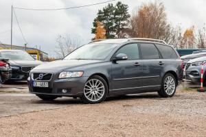 Pelēks Volvo V50 2012 Rīga, ar dzinēja tilpumu 1.60 L un nobraukumu 147 tūkst. km par 5995 €, foto 4 vietnē AUTOMOTO.COM.LV