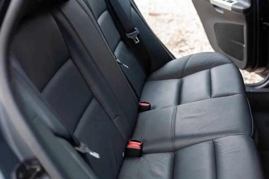 Pelēks Volvo V50 2012 Rīga, ar dzinēja tilpumu 1.60 L un nobraukumu 147 tūkst. km par 5995 €, foto 10 vietnē AUTOMOTO.COM.LV