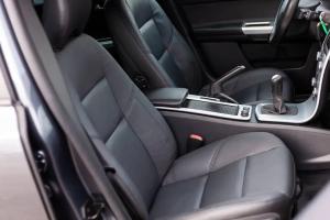 Pelēks Volvo V50 2012 Rīga, ar dzinēja tilpumu 1.60 L un nobraukumu 147 tūkst. km par 5995 €, foto 23 vietnē AUTOMOTO.COM.LV