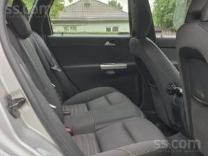 Pelēks Volvo V50 2012 Rīga, ar dzinēja tilpumu 1.60 L un nobraukumu 240 tūkst. km par 3400 €, foto 13 vietnē AUTOMOTO.COM.LV