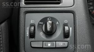 Pelēks Volvo V50 2012 Rīga, ar dzinēja tilpumu 1.60 L un nobraukumu 0 tūkst. km par 2990 €, foto 14 vietnē AUTOMOTO.COM.LV