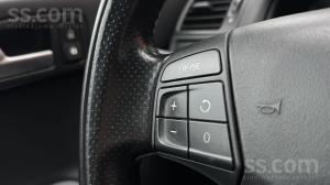Pelēks Volvo V50 2012 Rīga, ar dzinēja tilpumu 1.60 L un nobraukumu 0 tūkst. km par 2990 €, foto 15 vietnē AUTOMOTO.COM.LV