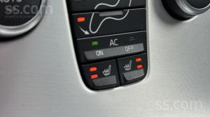 Pelēks Volvo V50 2012 Rīga, ar dzinēja tilpumu 1.60 L un nobraukumu 0 tūkst. km par 2990 €, foto 18 vietnē AUTOMOTO.COM.LV