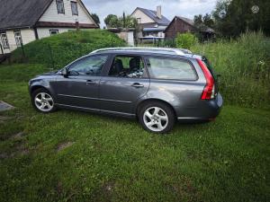 Grey Volvo V50 2012 in Utena, with an engine capacity of 1.56 L and mileage of 223 thousand km for 3450 €, photo 7 on AUTOMOTO.COM.LV