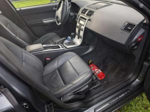Grey Volvo V50 2012 in Utena, with an engine capacity of 1.56 L and mileage of 223 thousand km for 3450 €, photo 8 on AUTOMOTO.COM.LV