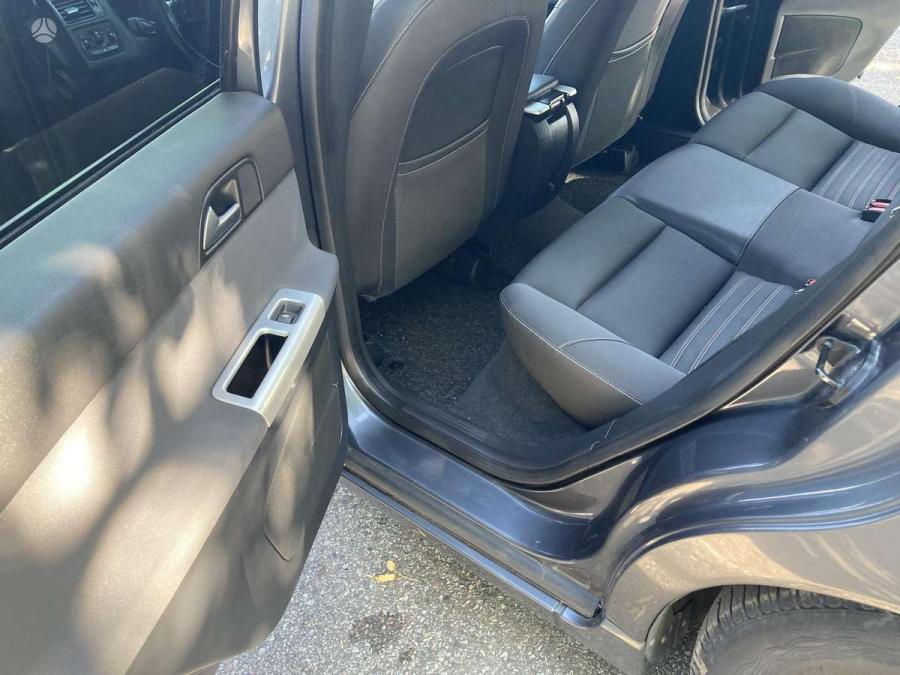Grey Volvo V50 2012 in Vilnius, with an engine capacity of 1.56 L and mileage of 279 thousand km for 2699 €, photo 15 on AUTOMOTO.COM.LV