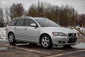 Grey Volvo V50 2012 in Kaunas, with an engine capacity of 1.60 L and mileage of 246 thousand km for 3700 €, photo 4 on AUTOMOTO.COM.LV