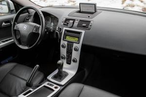 Grey Volvo V50 2012 in Kaunas, with an engine capacity of 1.60 L and mileage of 246 thousand km for 3700 €, photo 10 on AUTOMOTO.COM.LV