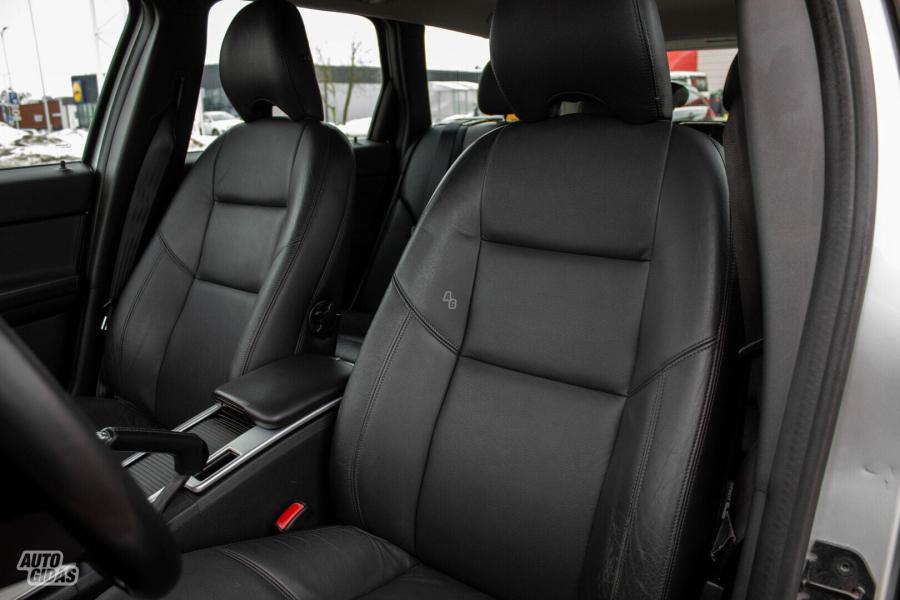 Grey Volvo V50 2012 in Kaunas, with an engine capacity of 1.60 L and mileage of 246 thousand km for 3700 €, photo 12 on AUTOMOTO.COM.LV