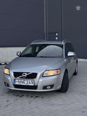 Grey Volvo V50 2012 in Siauliai, with an engine capacity of 1.56 L and mileage of 246 thousand km for 3600 €, photo 6 on AUTOMOTO.COM.LV
