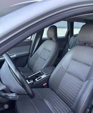 Grey Volvo V50 2012 in Siauliai, with an engine capacity of 1.56 L and mileage of 246 thousand km for 3600 €, photo 11 on AUTOMOTO.COM.LV