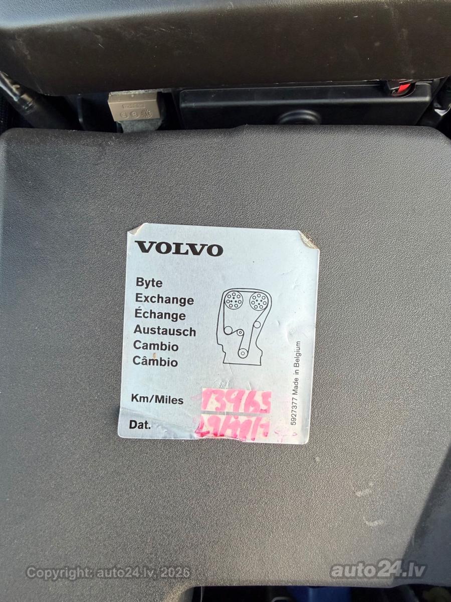 Pelēks Volvo V50 2012 Tallina, ar dzinēja tilpumu 1.60 L un nobraukumu 224 tūkst. km par 5290 €, foto 22 vietnē AUTOMOTO.COM.LV