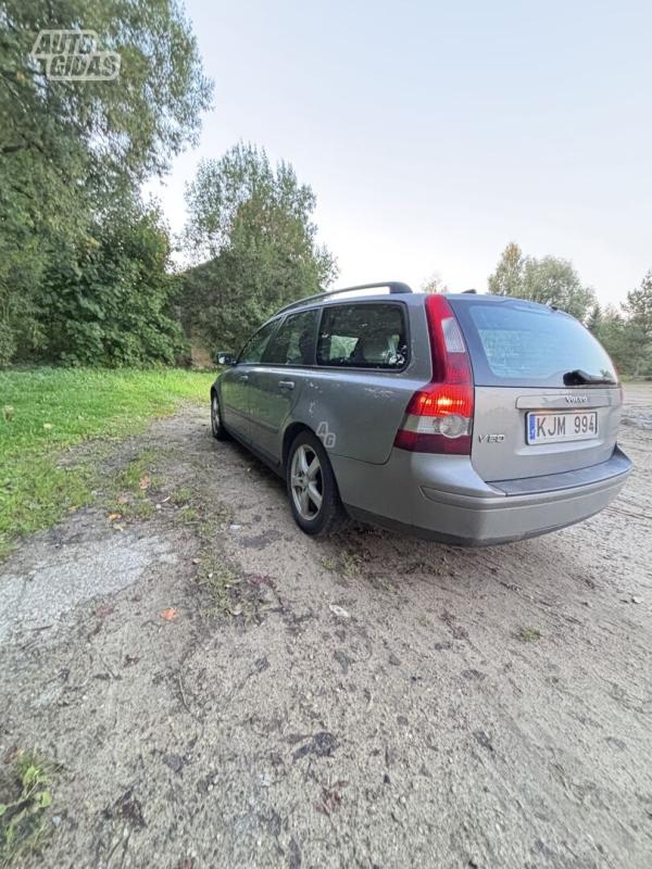 Pelēks Volvo V50 2018 Joniškis, ar dzinēja tilpumu 2.00 L un nobraukumu 296 tūkst. km par 1550 €, foto 5 vietnē AUTOMOTO.COM.LV