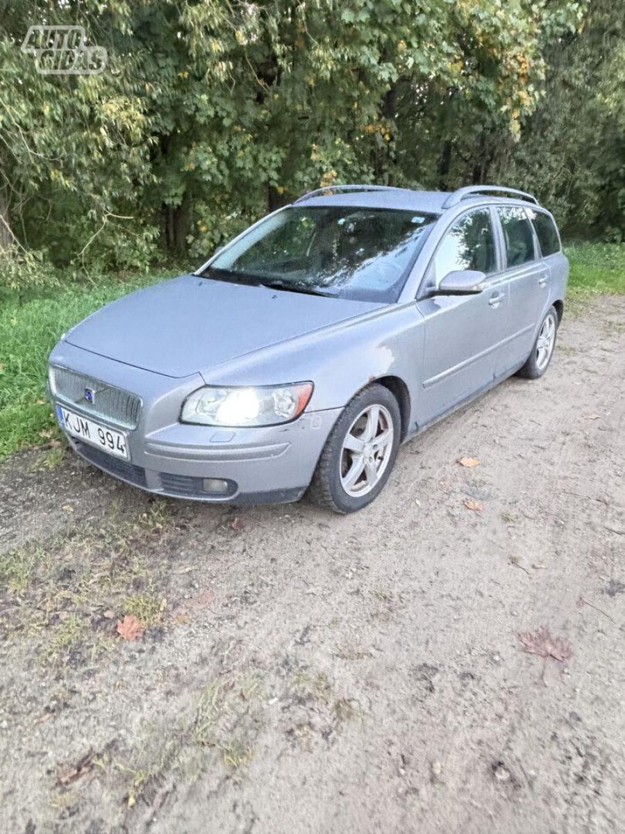Pelēks Volvo V50 2018 Joniškis, ar dzinēja tilpumu 2.00 L un nobraukumu 296 tūkst. km par 1550 €, foto 7 vietnē AUTOMOTO.COM.LV