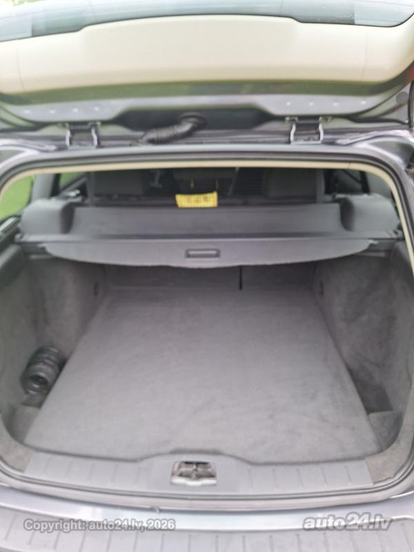 Pelēks Volvo V50 2025 Tartu, ar dzinēja tilpumu 1.60 L un nobraukumu 275 tūkst. km par 3500 €, foto 9 vietnē AUTOMOTO.COM.LV
