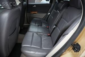 Oranžs Volvo V50 2008 Rīga, ar dzinēja tilpumu 2.00 L un nobraukumu 303 tūkst. km par 3990 €, foto 15 vietnē AUTOMOTO.COM.LV
