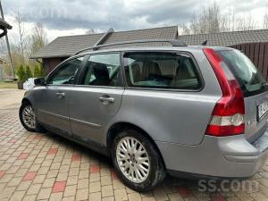 Volvo V50 2004 Jūrmala, ar dzinēja tilpumu 2.00 L un nobraukumu 254 tūkst. km par 2200 €, foto 6 vietnē AUTOMOTO.COM.LV