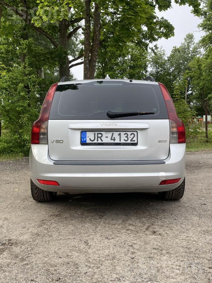 Volvo V50 2008 Tukums, ar dzinēja tilpumu 2.00 L un nobraukumu 350 tūkst. km par 2490 €, foto 7 vietnē AUTOMOTO.COM.LV