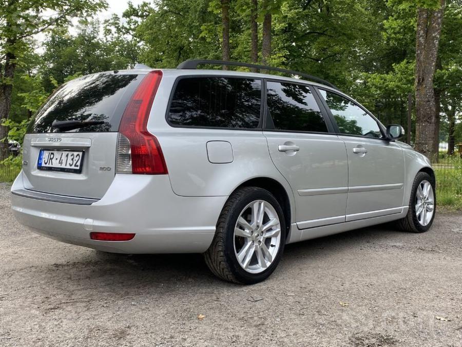 Volvo V50 2008 Tukums, ar dzinēja tilpumu 2.00 L un nobraukumu 350 tūkst. km par 2490 €, foto 8 vietnē AUTOMOTO.COM.LV