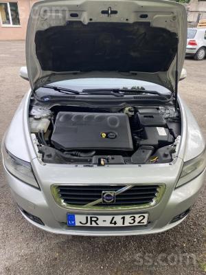 Volvo V50 2008 Tukums, ar dzinēja tilpumu 2.00 L un nobraukumu 350 tūkst. km par 2490 €, foto 10 vietnē AUTOMOTO.COM.LV