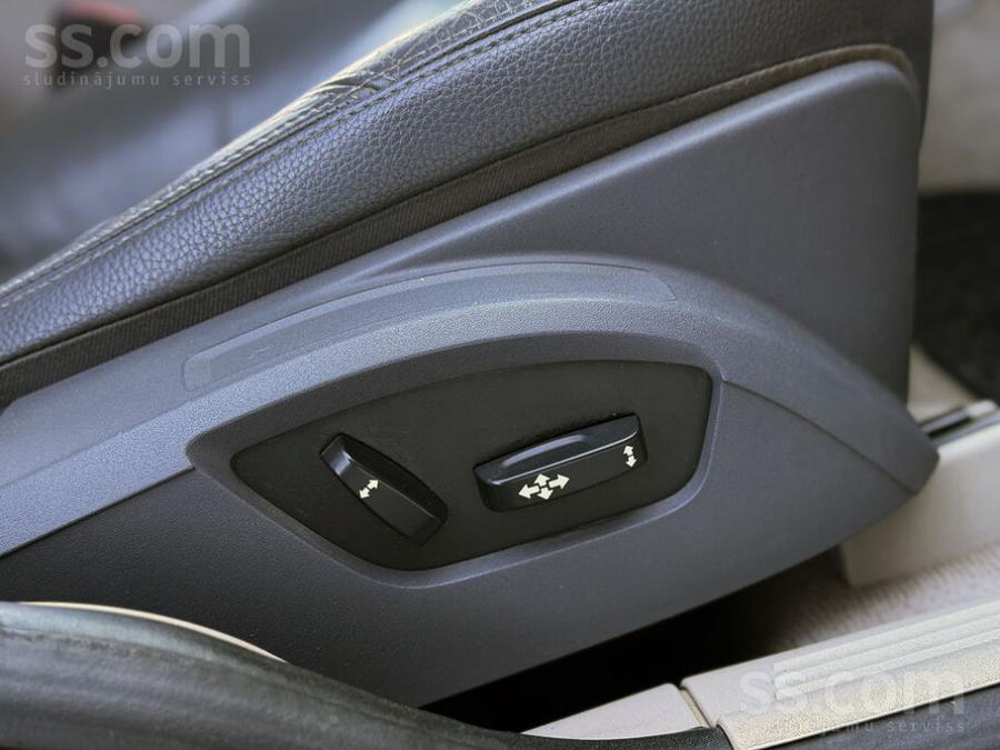 Sarkans Volvo V50 2004 Rīga, ar dzinēja tilpumu 2.00 L un nobraukumu 363 tūkst. km par 1490 €, foto 13 vietnē AUTOMOTO.COM.LV