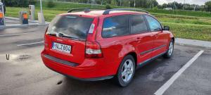 Red Volvo V50 2005 in Palanga, with an engine capacity of 1.80 L and mileage of 218 thousand km for 1700 €, photo 10 on AUTOMOTO.COM.LV
