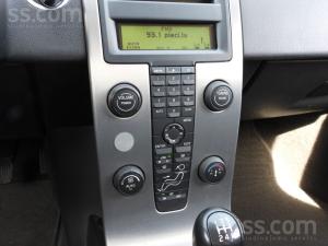 Красный Вольво В50 2005 в Рига, объемом двигателя 1.60 л и пробегом 269 тыс. км за 2600 €, фото 18 на AUTOMOTO.COM.LV